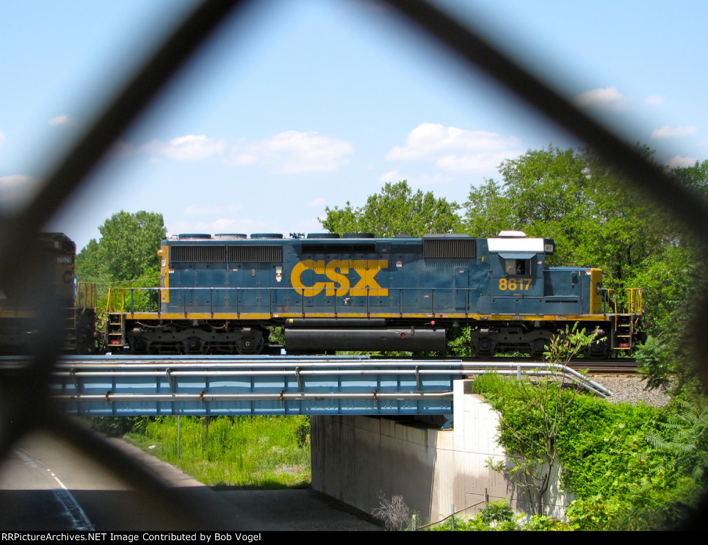 CSX 8817